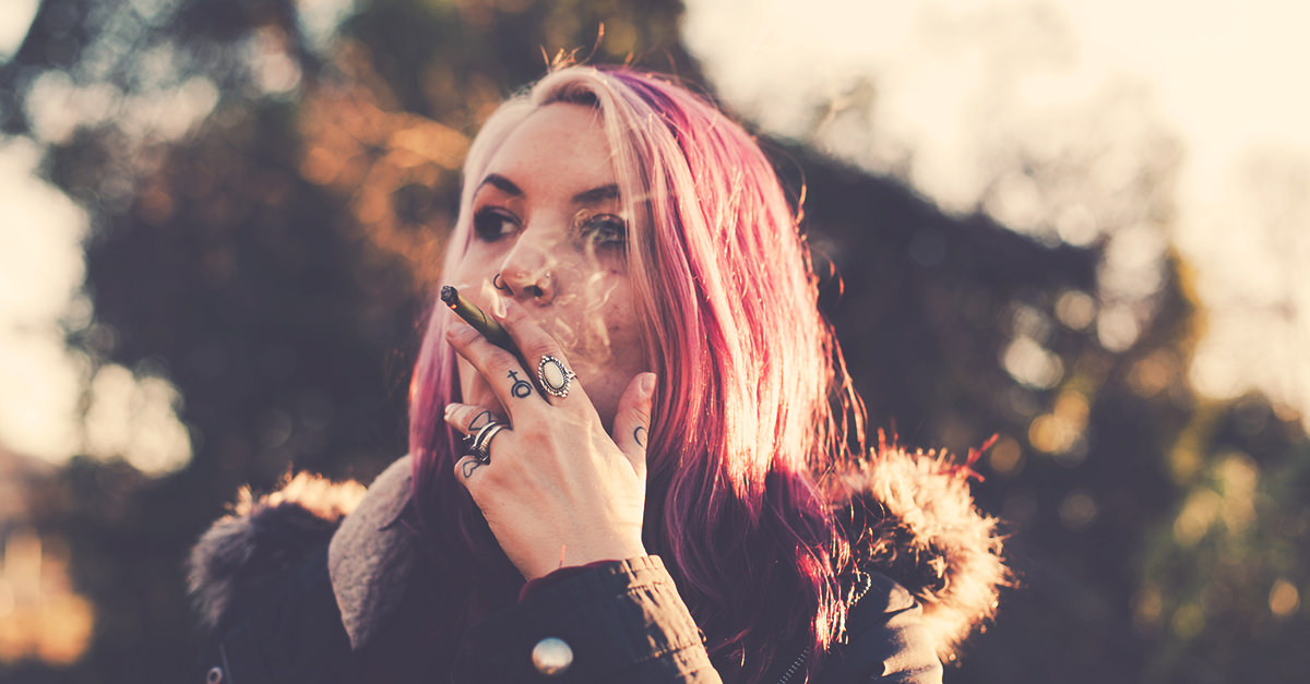 Guide: Joints Vs. Spliffs Vs. Blunts - Jane Street Guide: Joints Vs. Spliffs Vs. Blunts - Jane Street